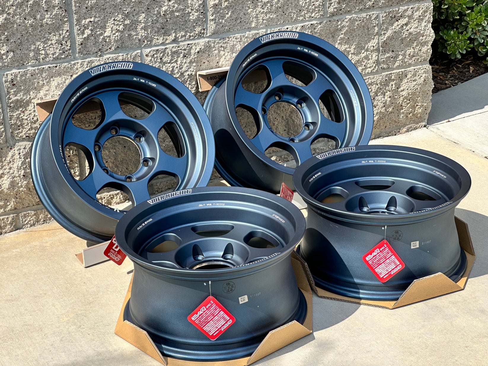 Volk Racing TE37XT M-Spec 16x8 -20, 6x139.7 Matte Blue Gunmetal (SET ...