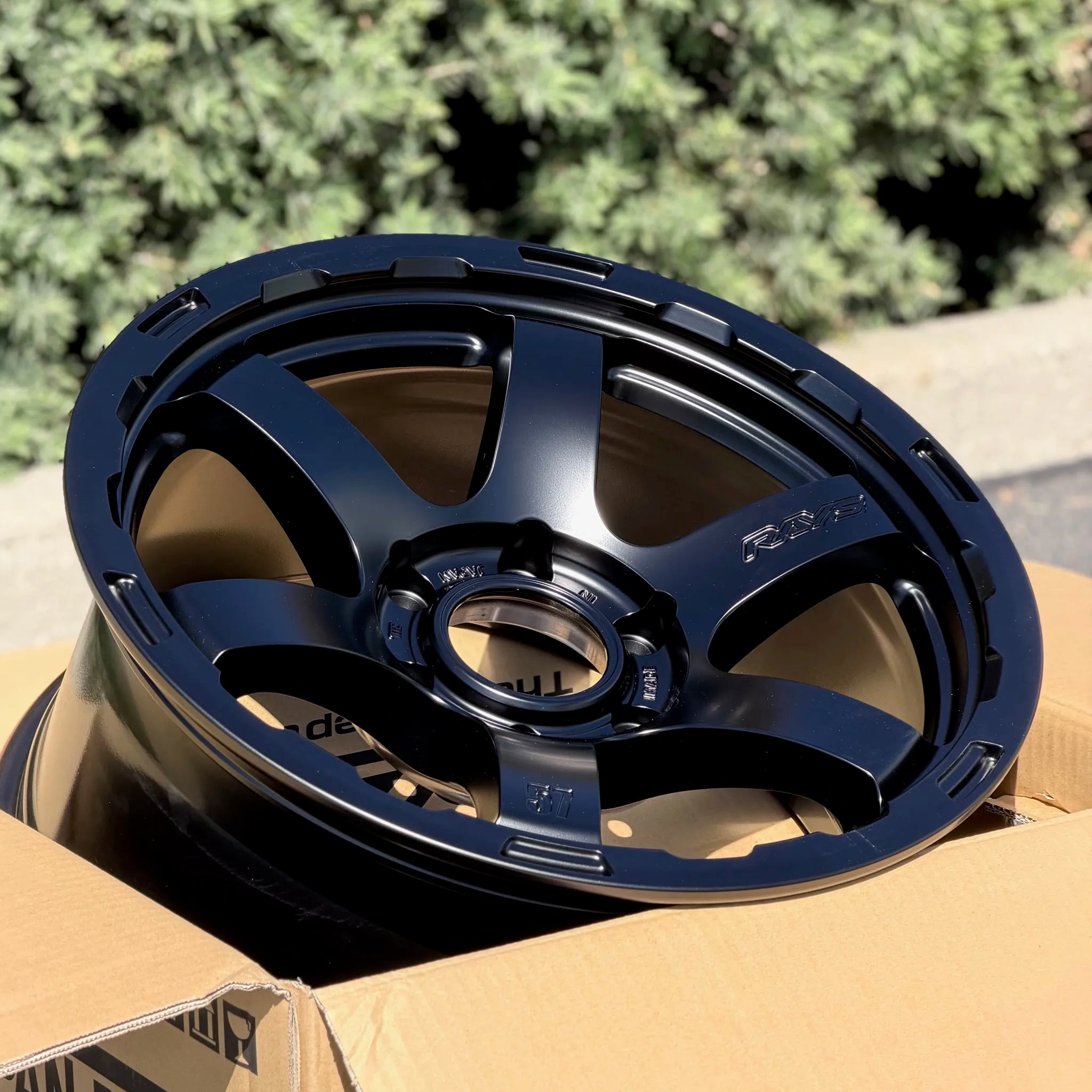 Gram Lights 57DR-X HD 18x9 +20 6x139.7 Black Wheels – WheelFlip
