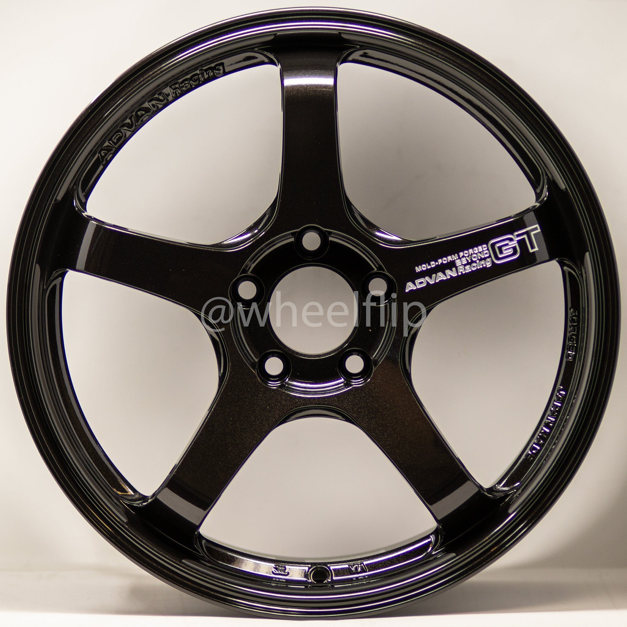 Advan – WheelFlip